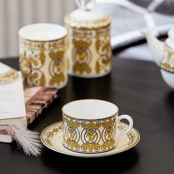 Kensington Palace Gates Teacup and Saucer – ELLE DECOR Home Collection